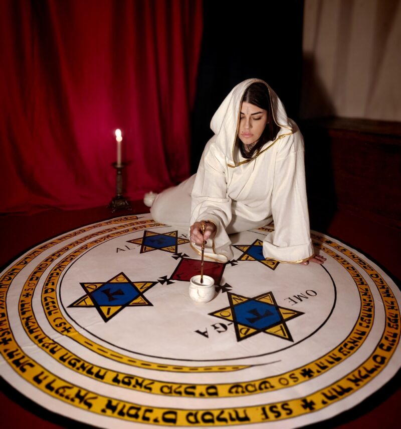 Hand-Painted Goetia Magic Circle - Logos 373